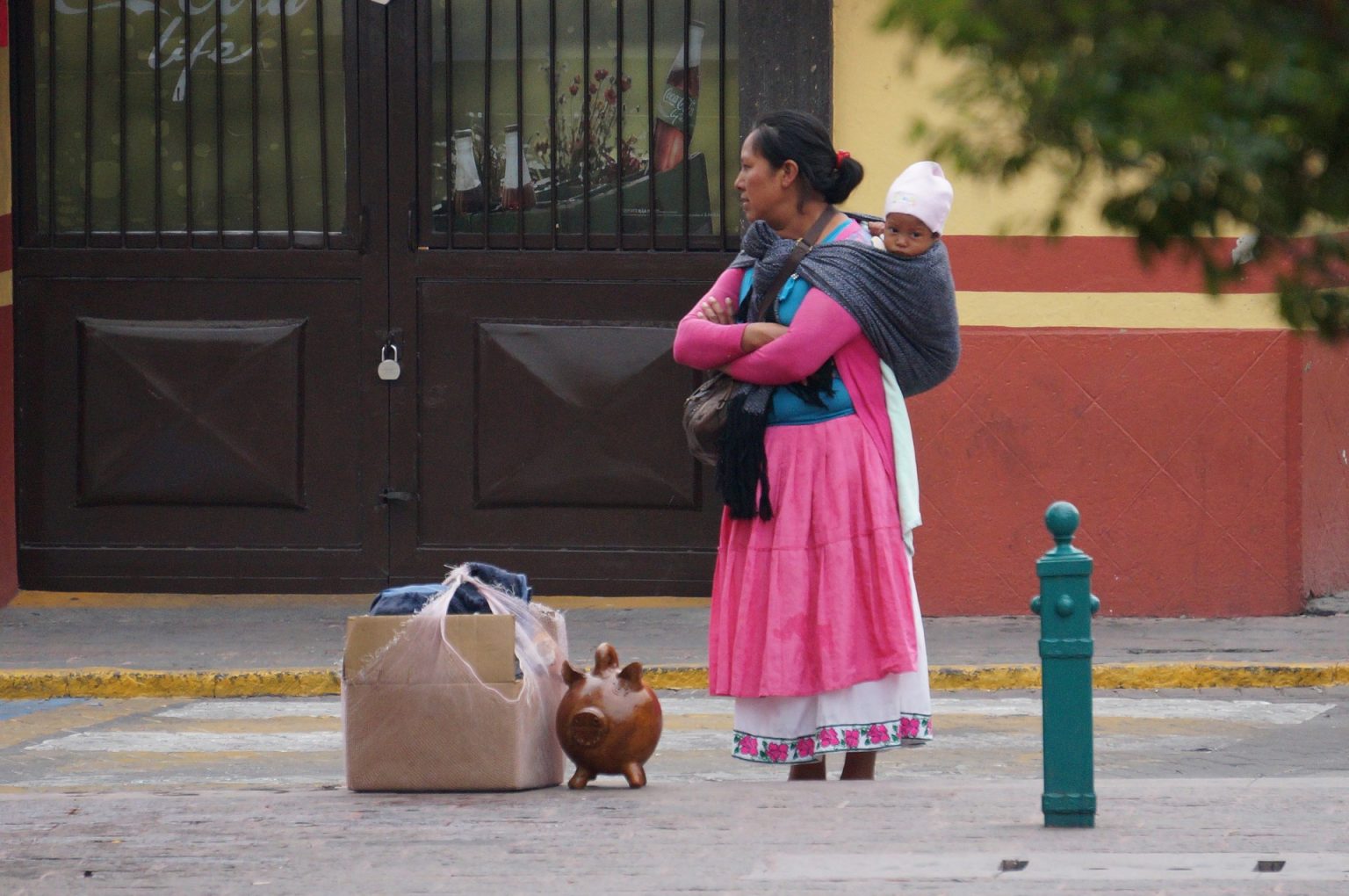 Mujeres Indígenas Acusadas De Trata De Personas Fuera De Su Lugar De